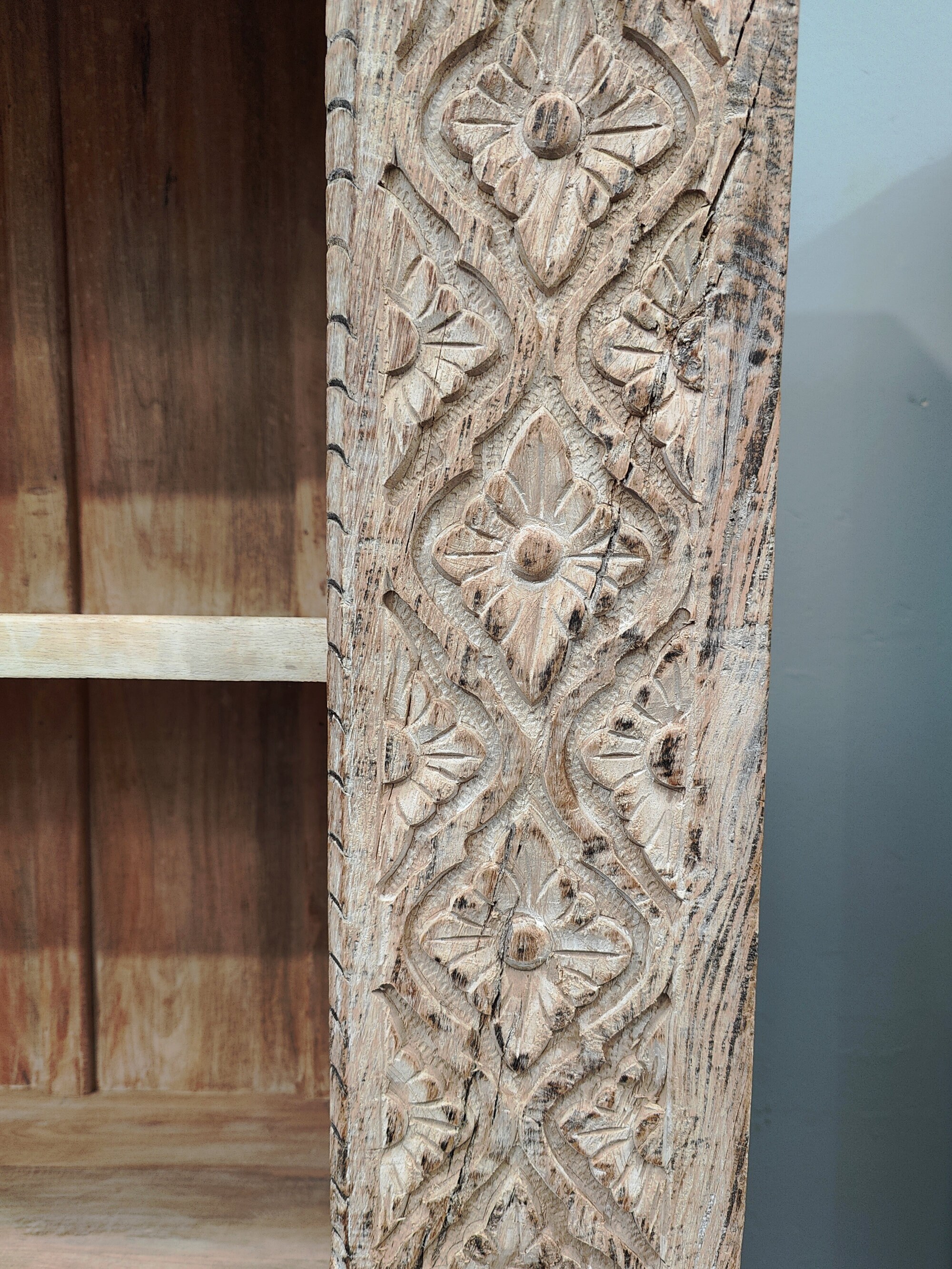 Indian Antique Reclaimed Timber Hand Carved Ethnic Boho Chic Bookshelf ...