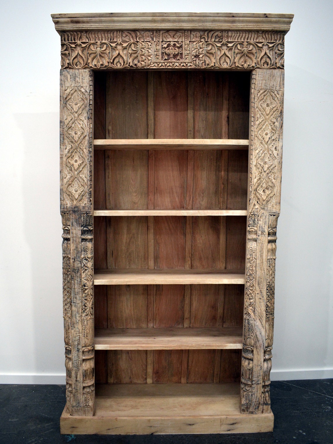 Indian Antique Reclaimed Timber Hand Carved Ethnic Boho Chic Bookshelf ...