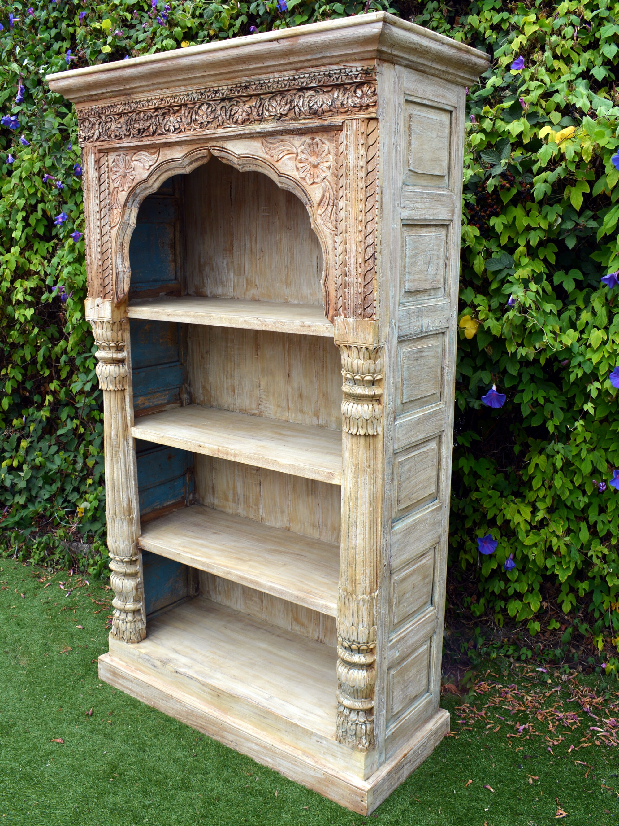 Whitewashed Reclaimed Indian Antique Timber Pillar Hand Carved Mehrab ...