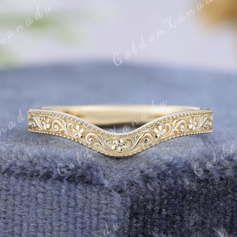 Carved Vine Ring - Etsy