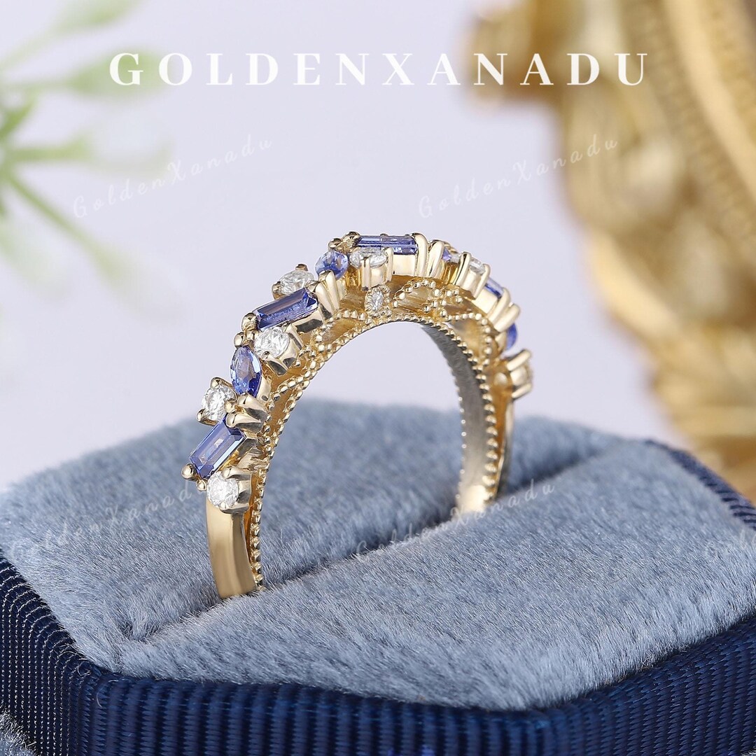 Vintage Cornflower Blue Sapphire Wedding Band Art Deco Solid Gold ...