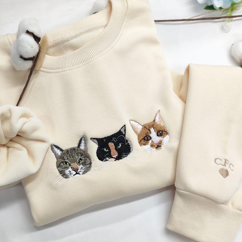 Embroidered Cats - Etsy