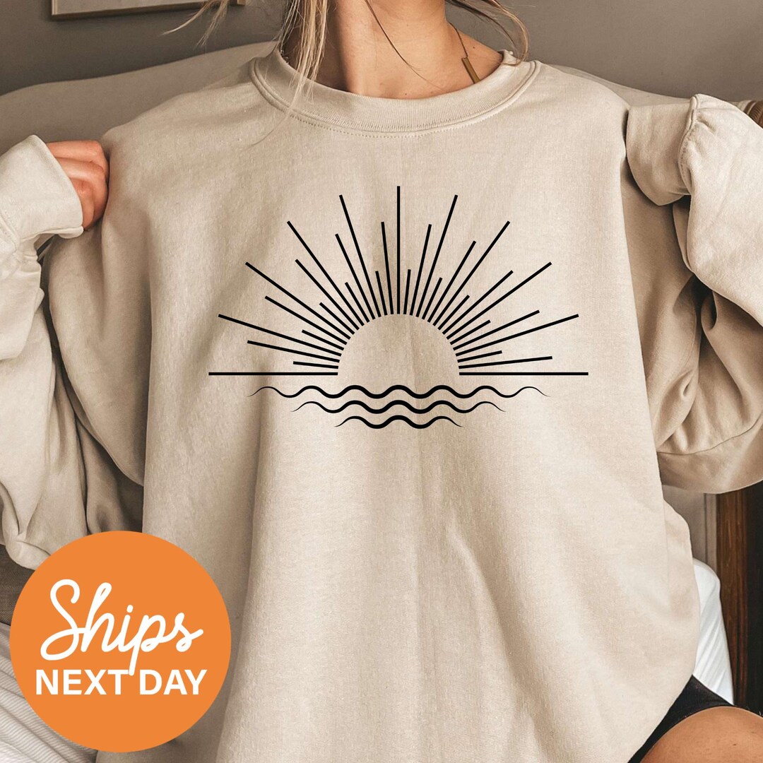 Retro Ocean Sun Sweatshirt, Nature Graphic Sweatshirt, Womens Summer ...