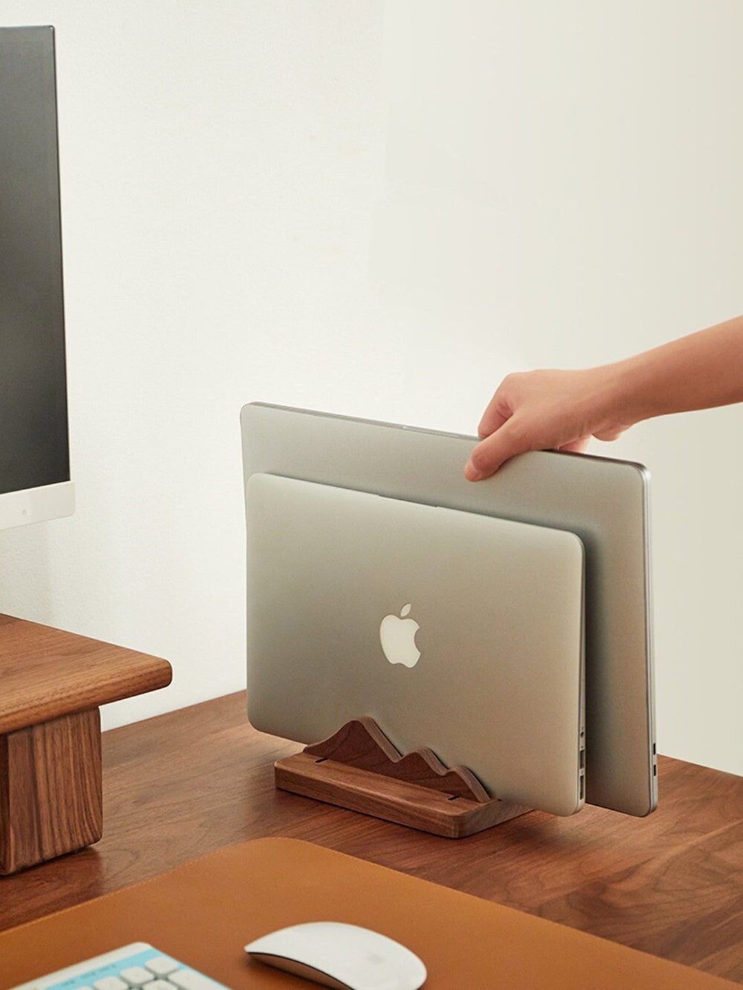 Adjustable Width Walnut Laptop Stand,vertical MacBook Stand,adjustable ...
