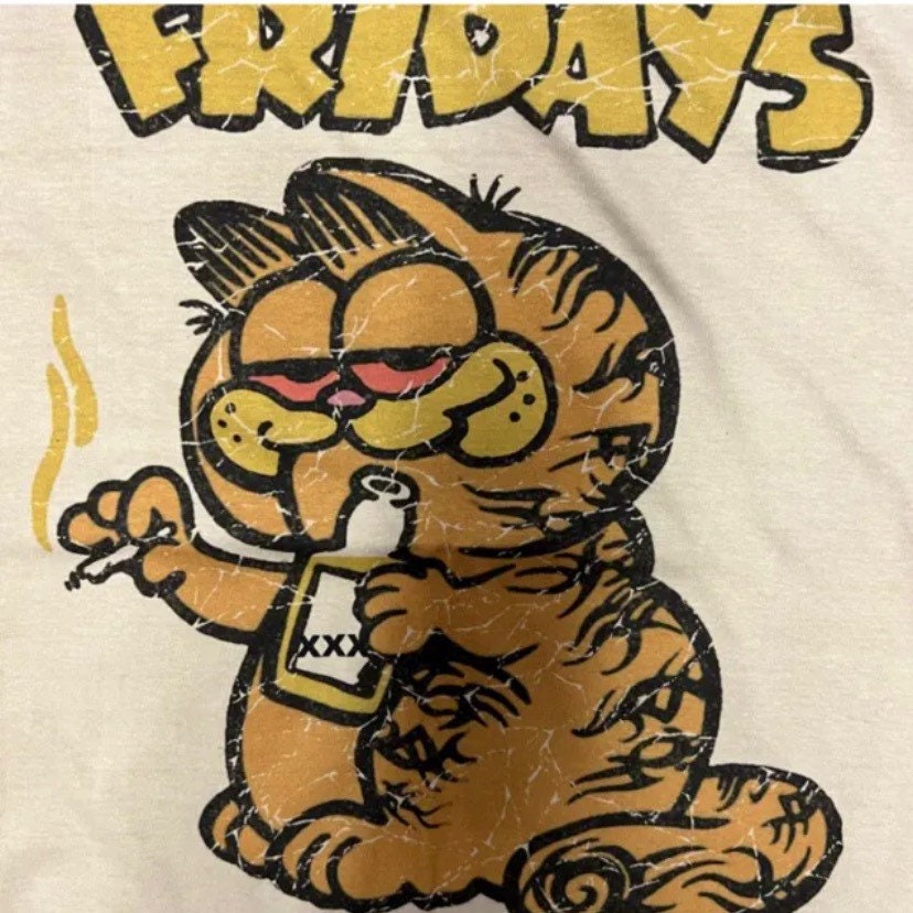 Garfield T-shirt Fridays Cartoon Cat Big Face Tee Shirt Vintage Style ...