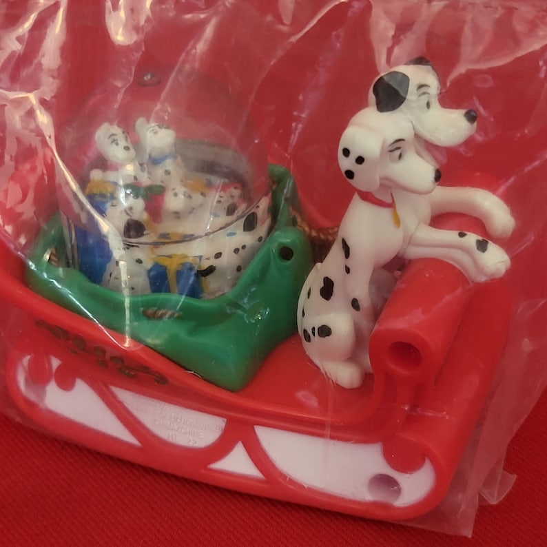 VTG Mcdonald’s Dalmatians Snow Globe Dome Toy Disney Dog Sledding 1996 ...