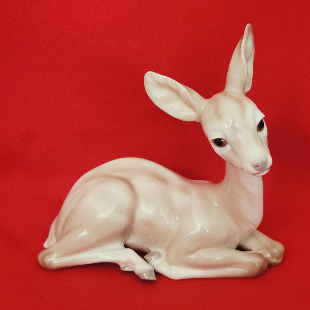 Vintage Lladro Spain Sitting Deer Fawn Doe Porcelain Figurine - Etsy