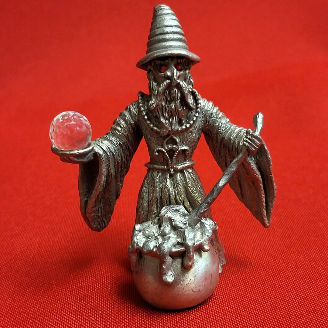 VTG Spoontiques MR970 Pewter Miniature Wizard Red Eyes Holding Crystal ...