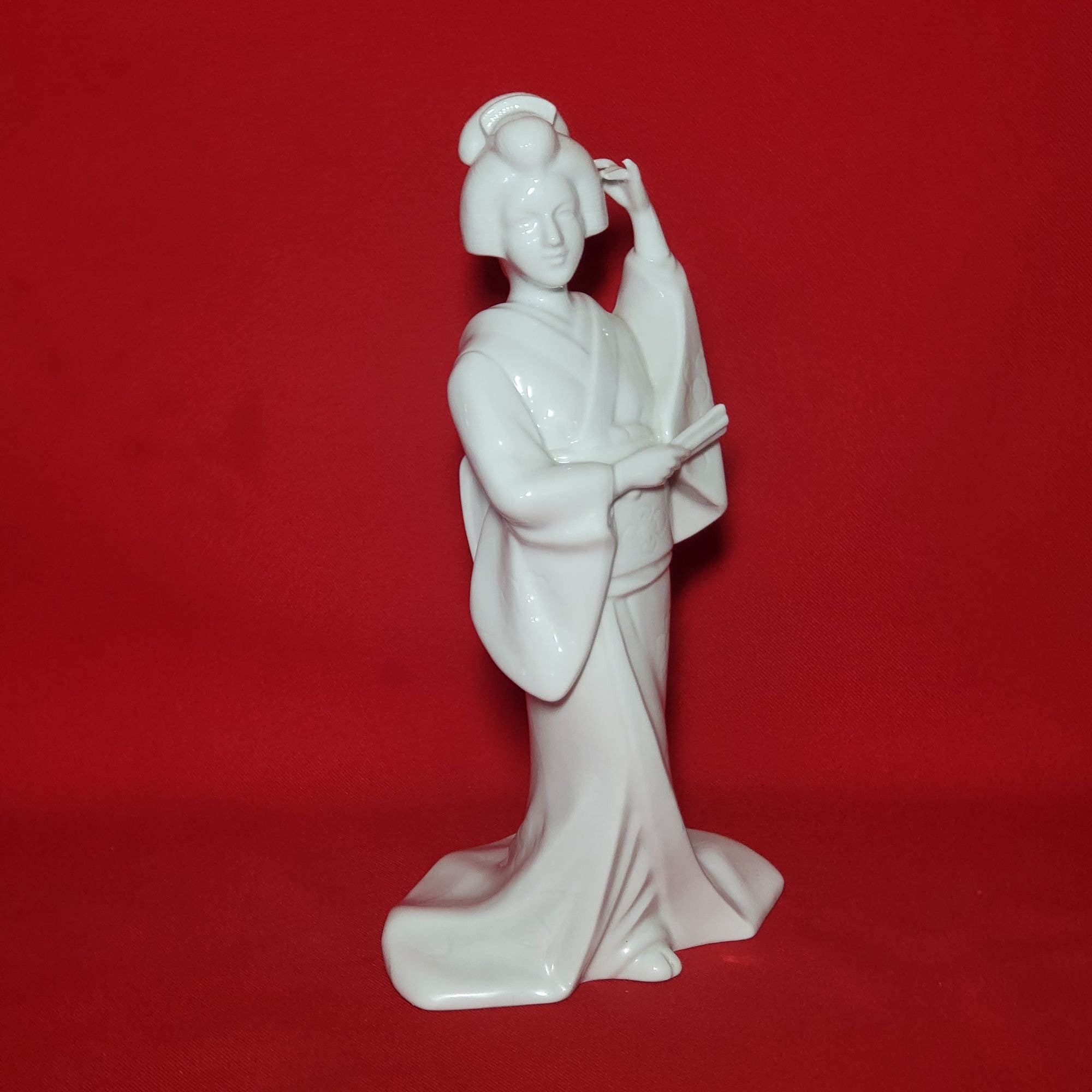 VTG Japanese Geisha White Porcelain Figurine Fan Dance Kimono Statue - Etsy
