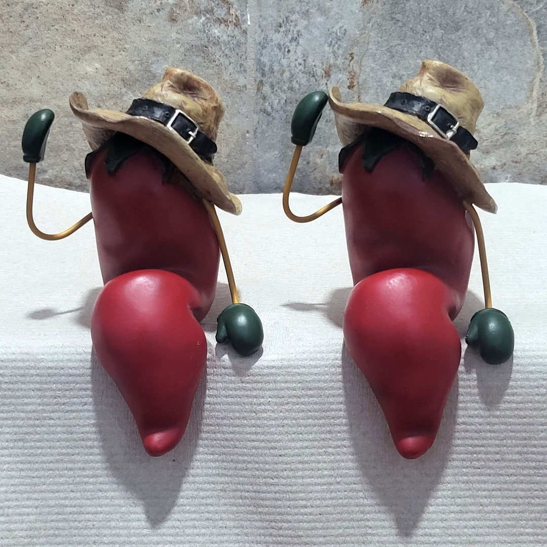 Red Hot Chili Pepper Cowboy Hat Shelf Sitter Set of 2 - Etsy