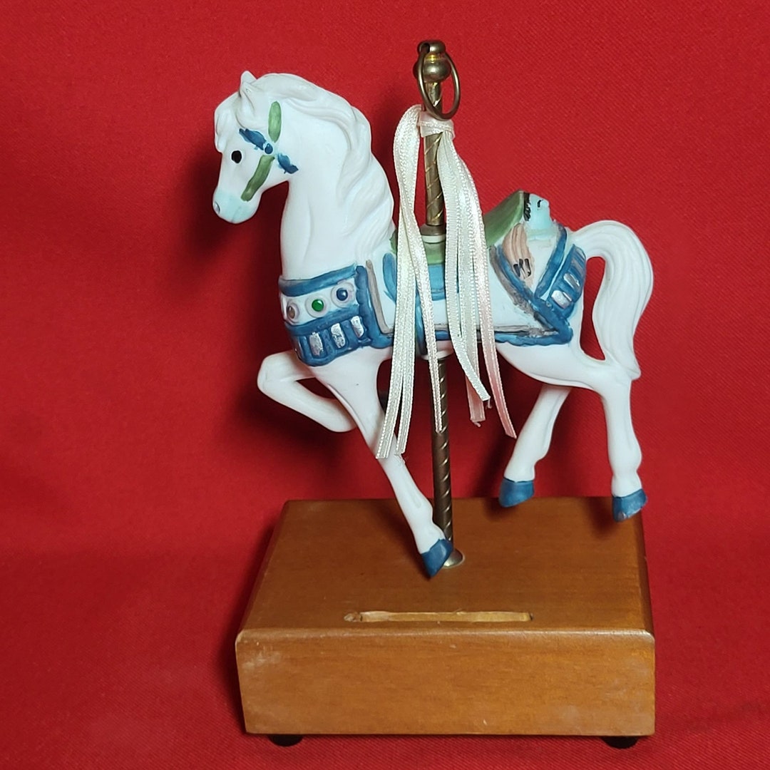 Vintage Musical Carousel Horse Figurine Plays Music - Etsy