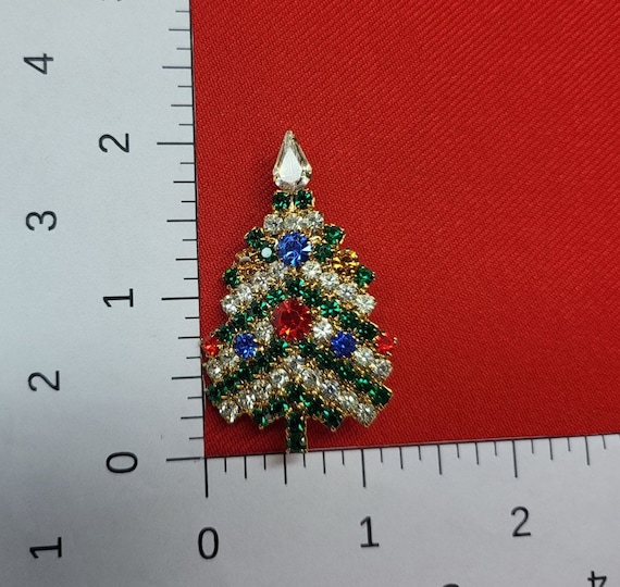 Vintage Crystal Christmas Tree Pin - Gem
