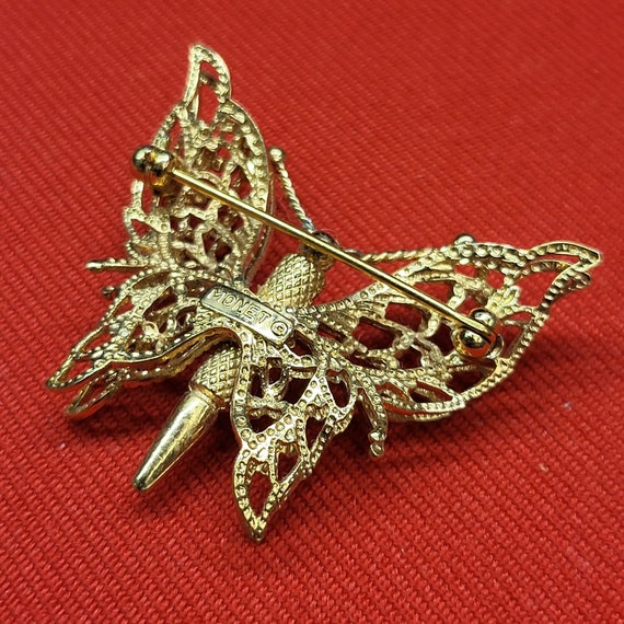 Vintage Monet Gold Tone Butterfly Filigree Brooch Pin - Gem