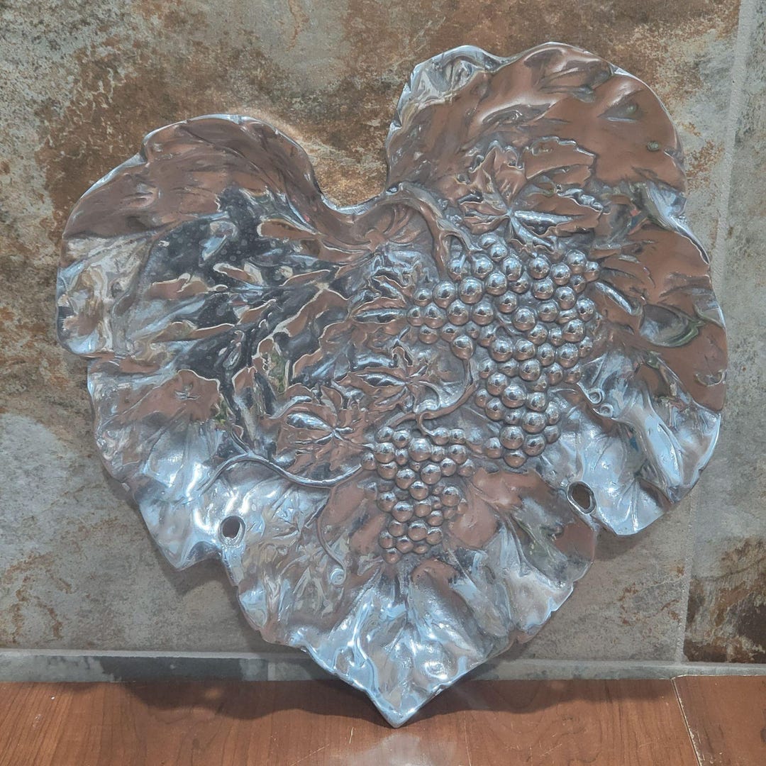 Vintage Grape Leaf Silver Tone Aluminum Wall Hanging Decor - Etsy