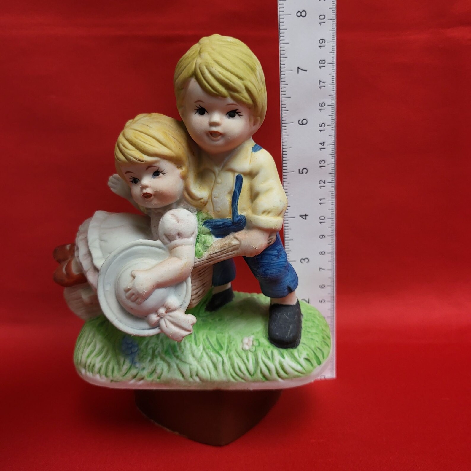 Vintage Ceramic Boy and Girl Turning Musical Box - Etsy