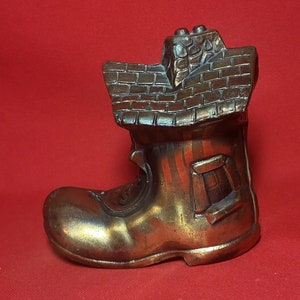Vintage Bronze Cast Metal Old Woman Lived Shoe House Coin Bank - Etsy