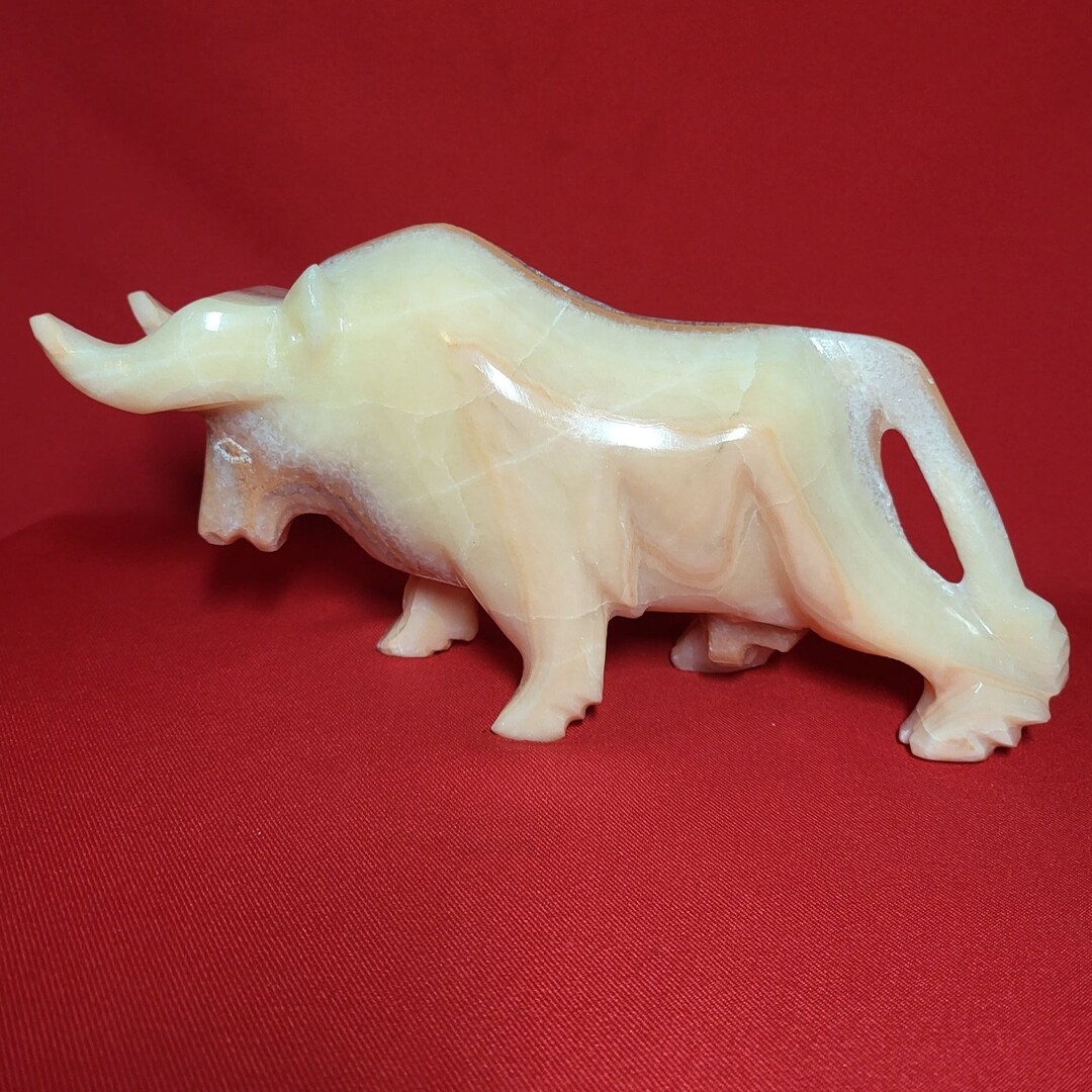 Vintage Onyx Carved Bull Statue Ox Sculpture Stone Figurine - Etsy