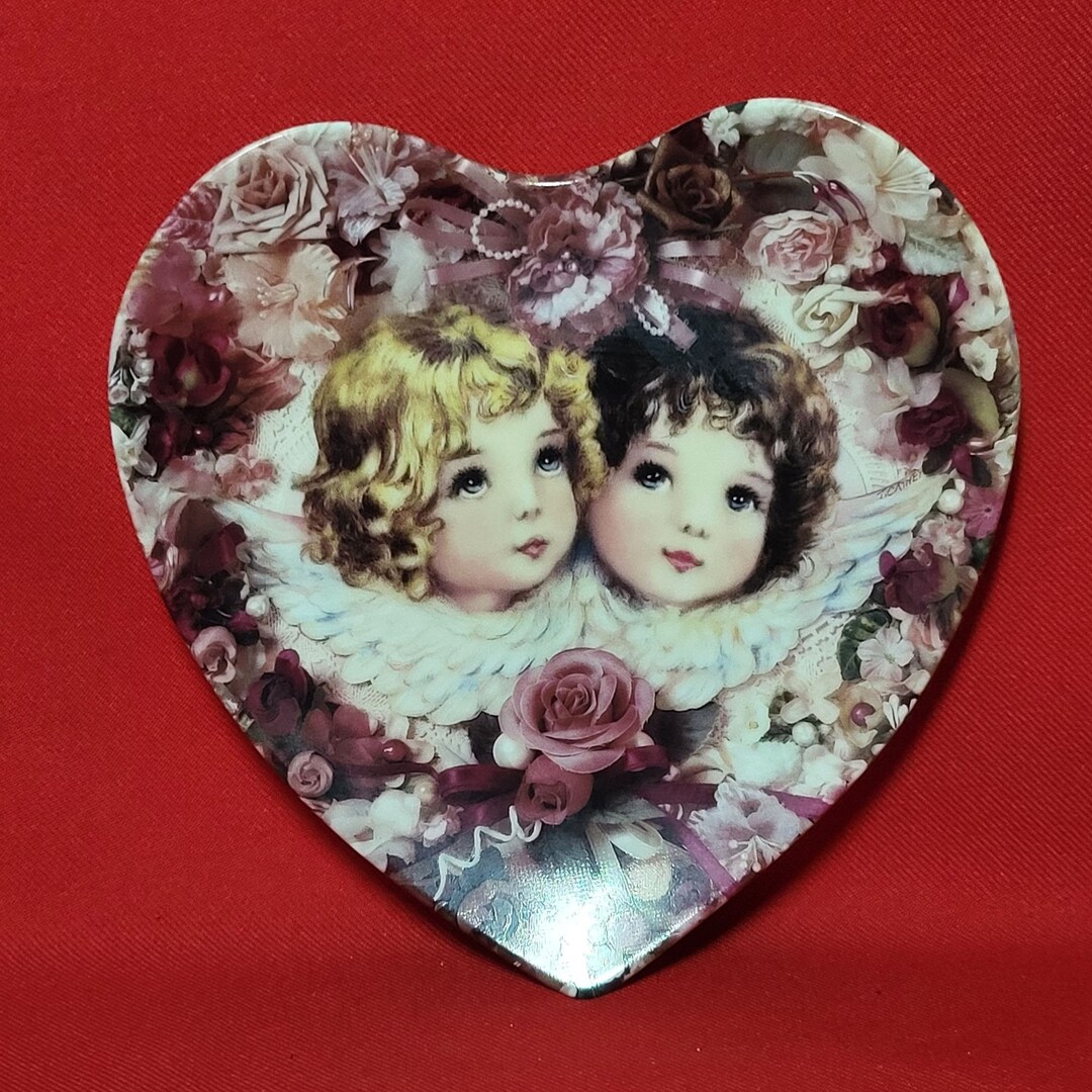 Crestley Collection Liberty & Peace Heavenly Hearts Valentine Heart ...