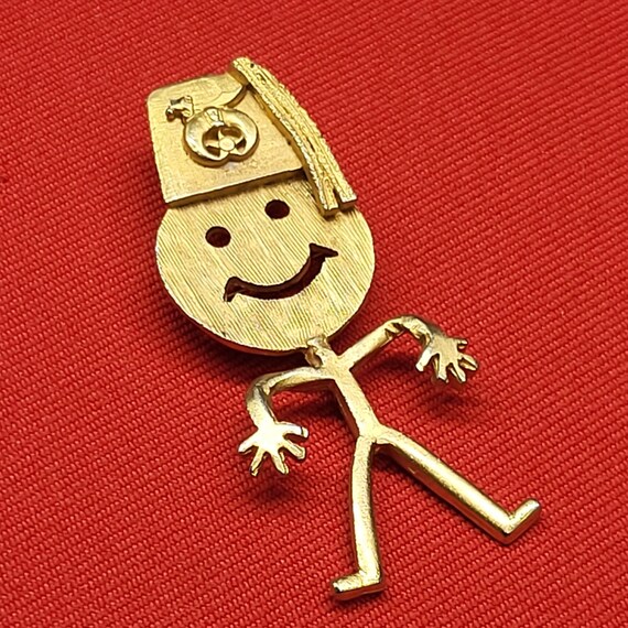 Vintage Masonic Wearing Fez Stickman Brooch Pin Gold … - Gem