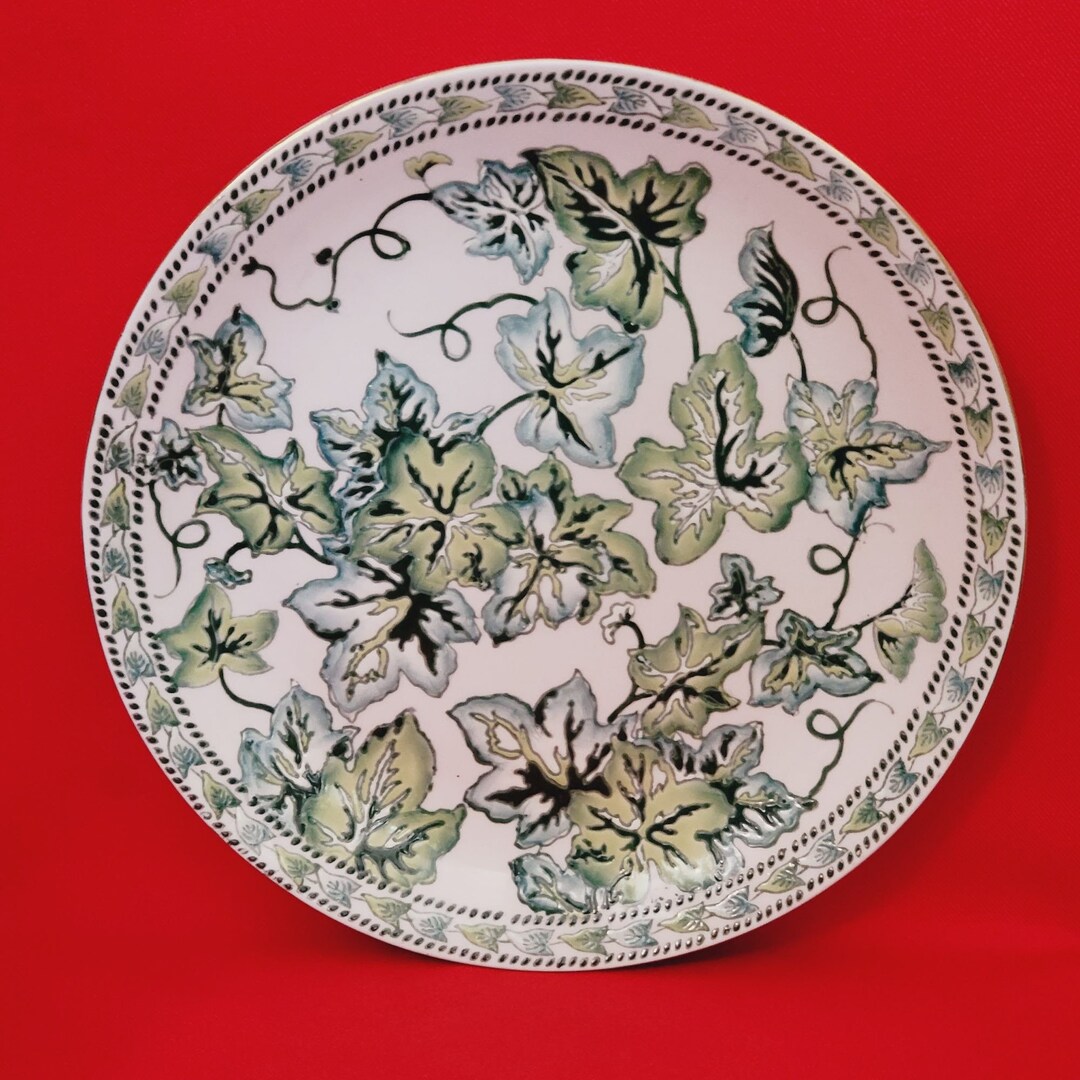 Vintage Ivy Embossed Ceramic Decorative Plate White Green Leaves Gilded ...