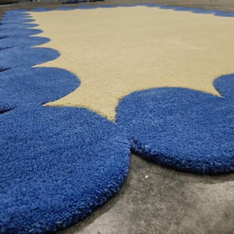 Scalloped Rug - Etsy