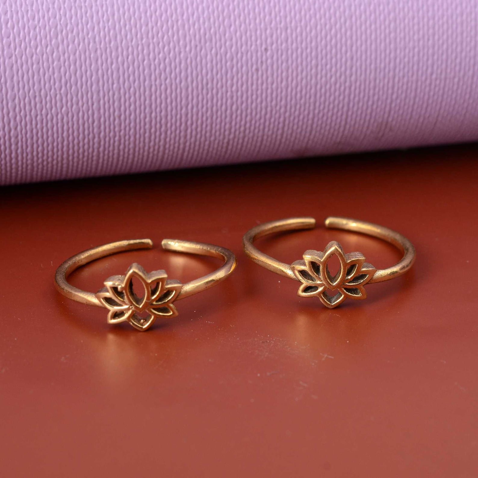 Brass Lotus Flower Toe Ring - Adjustable Indian Foot Jewelry - Etsy