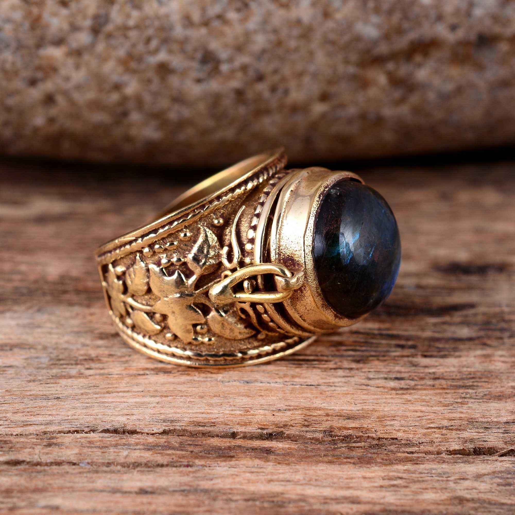 Labradorite Poison Ring Secret Compartment Ring Pill Box - Etsy