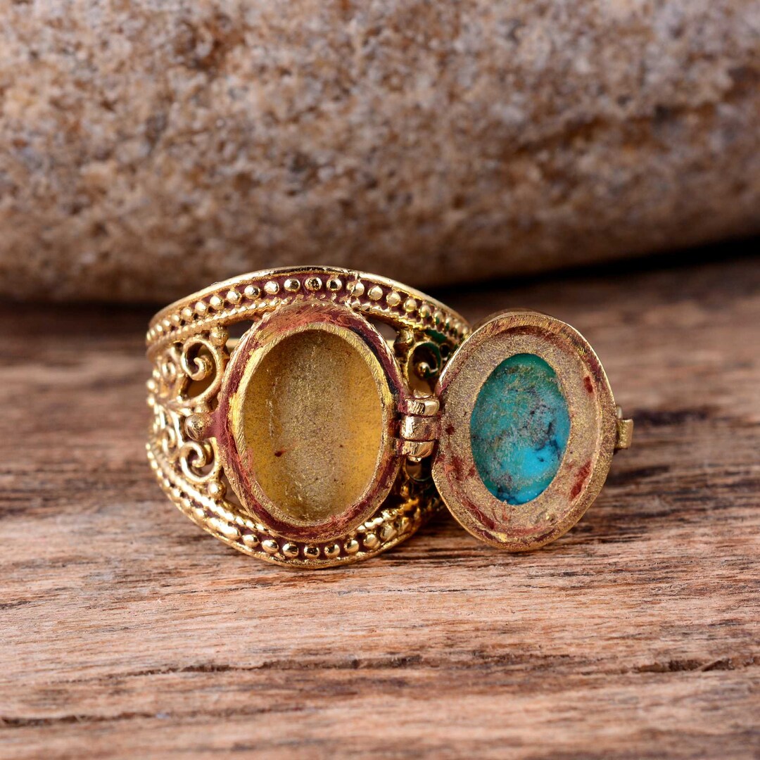 Turquoise Poison Ring, Secret Compartment Ring, Snuff Ring, Pill Box ...