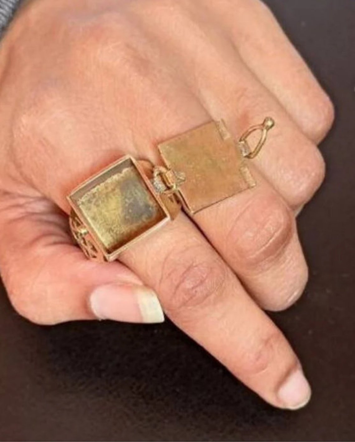 Secret Compartment Ring Poison Ring Gold King Crown Ring - Etsy