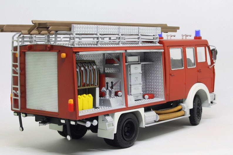 Built Fire Department Model Car Mercedes Benz 1017 LF 16 in 1/24 - Etsy