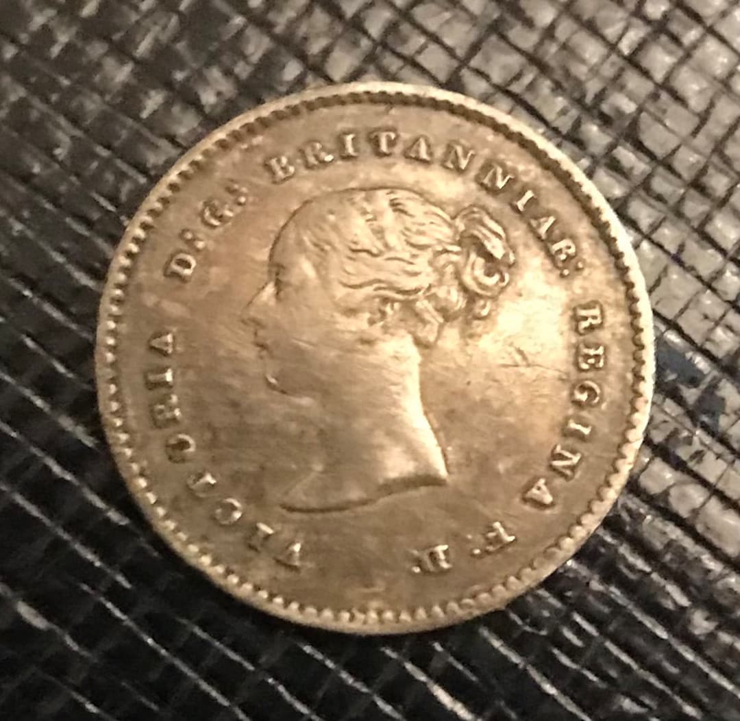 Queen Victoria 1865 Silver Maundy Twopence - Etsy