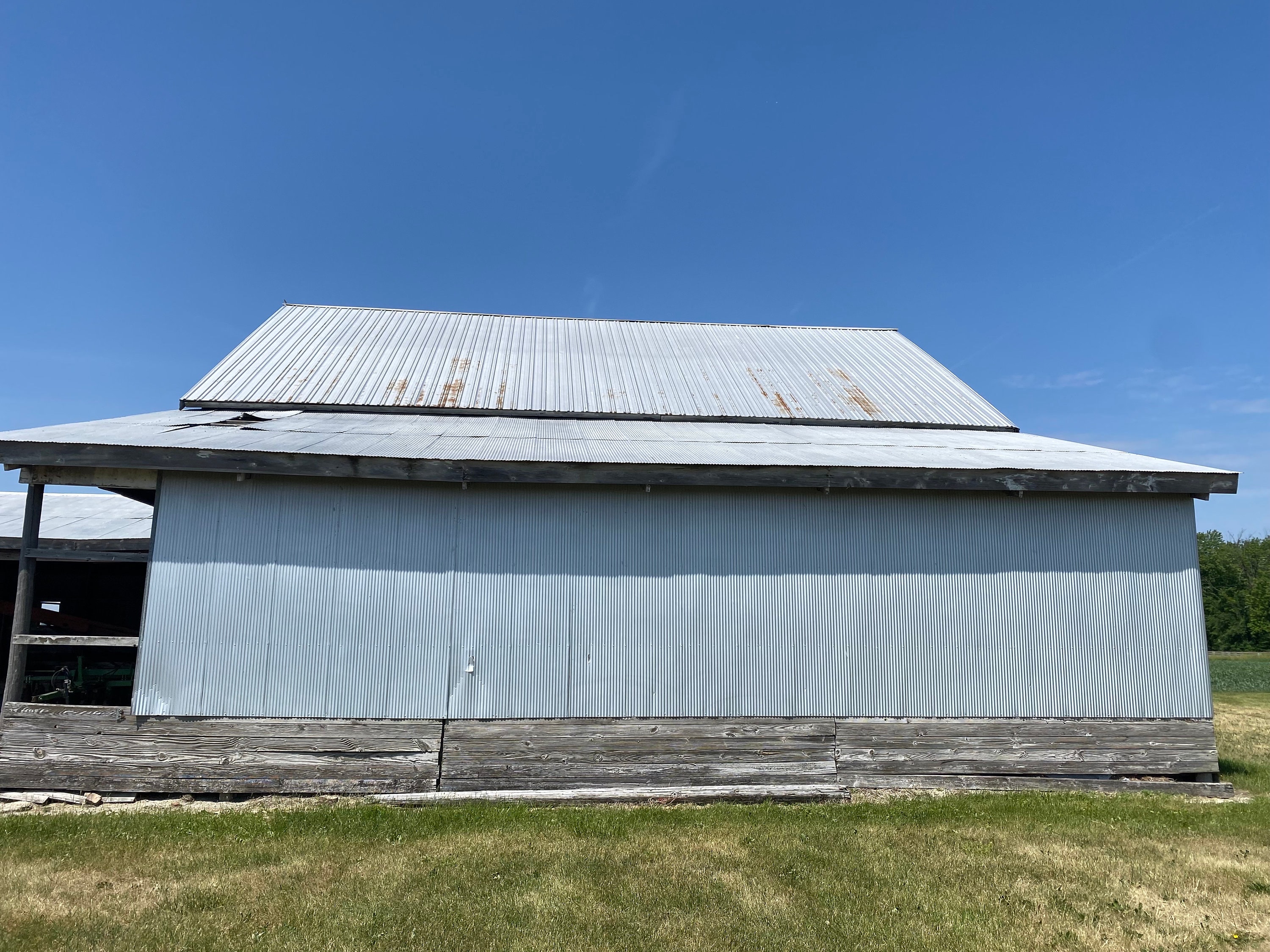 FREE SHIPPING! Authentic, Silver Barn Tin, Corrugated Weathered Barn ...