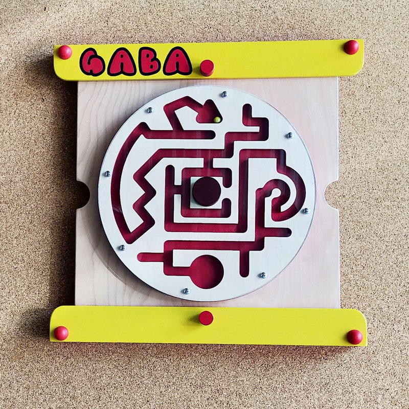 Board Game Wall Mount - Etsy