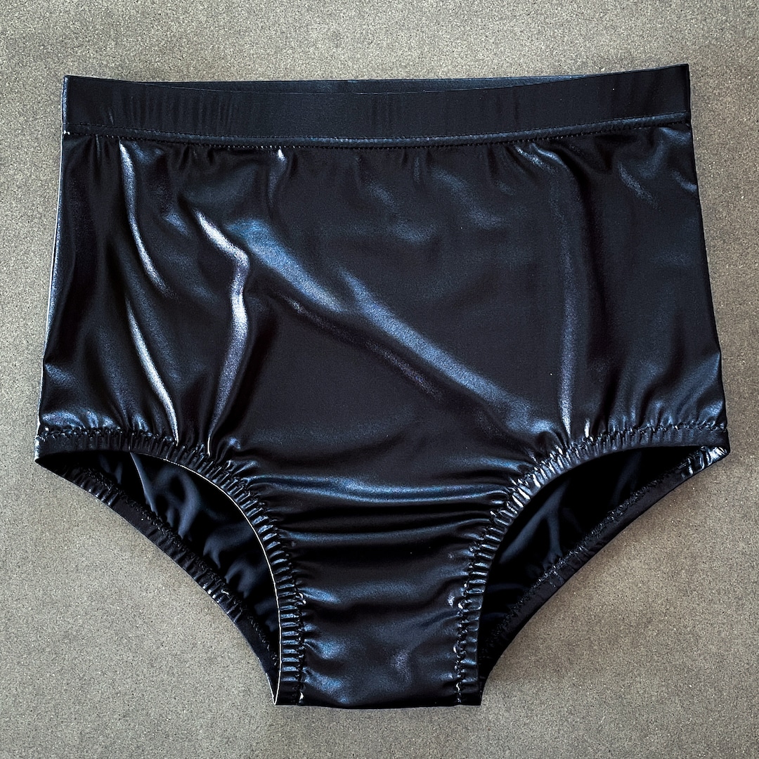 SMALL (30-32) Wetlook Black Pro Wrestling Trunks / Classic Professional ...