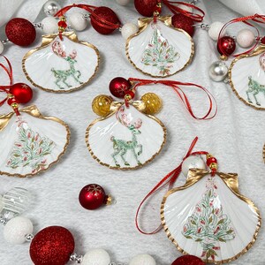 Decoupage Scallop Shell Christmas Ornament: Coastal Holiday Decor - Etsy