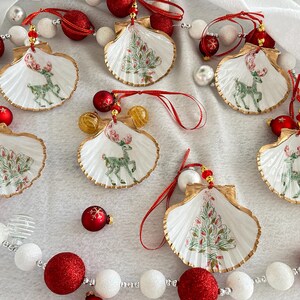 Decoupage Scallop Shell Christmas Ornament: Coastal Holiday Decor - Etsy