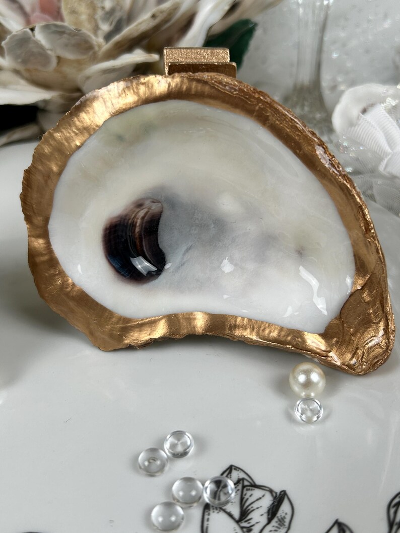 Oyster Shell Table Number Holder: Gold Leaf Wedding Decor - Etsy