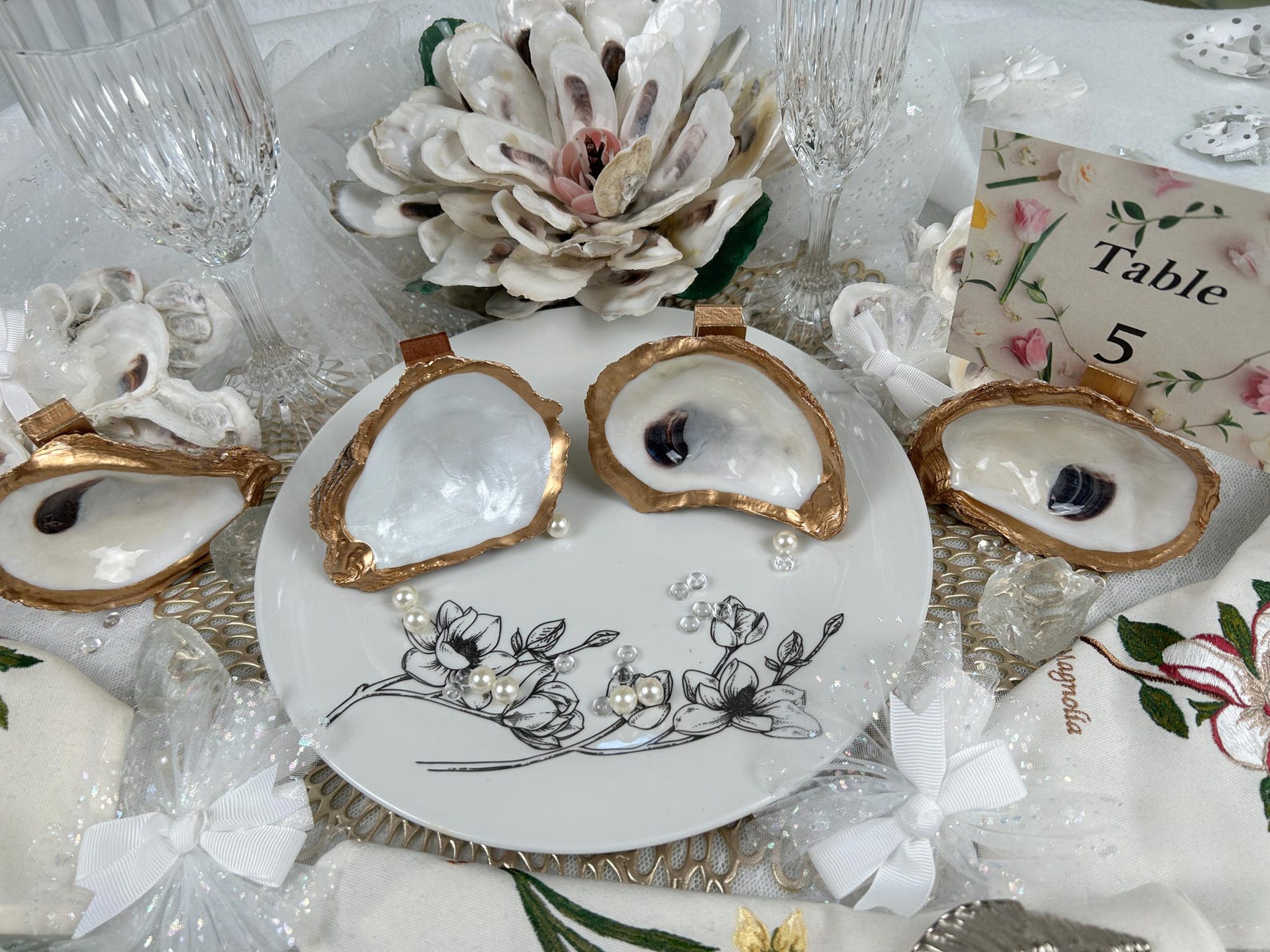 Oyster Shell Table Number Holder: Gold Leaf Wedding Decor - Etsy