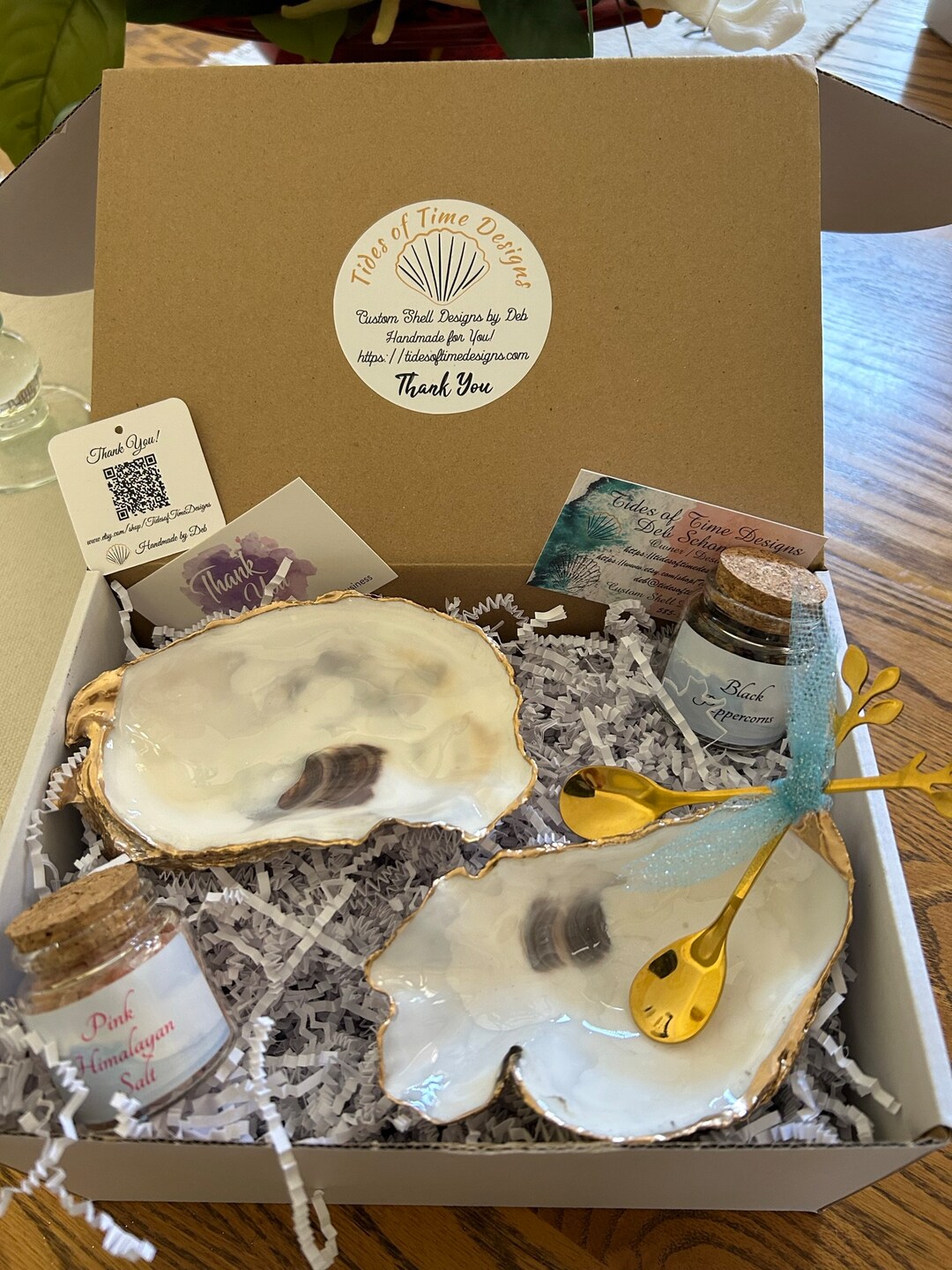 Oyster Salt & Pepper Set, Oyster Plate, Oyster Shell Salt and Pepper ...
