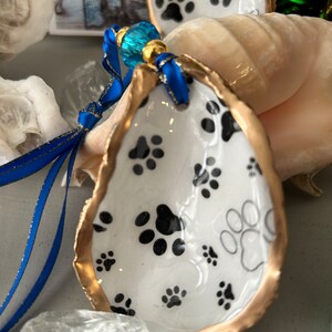 Pet Ornament, Oyster Paw Print Ornament, Oyster Shell Dog Paw Ornaments ...
