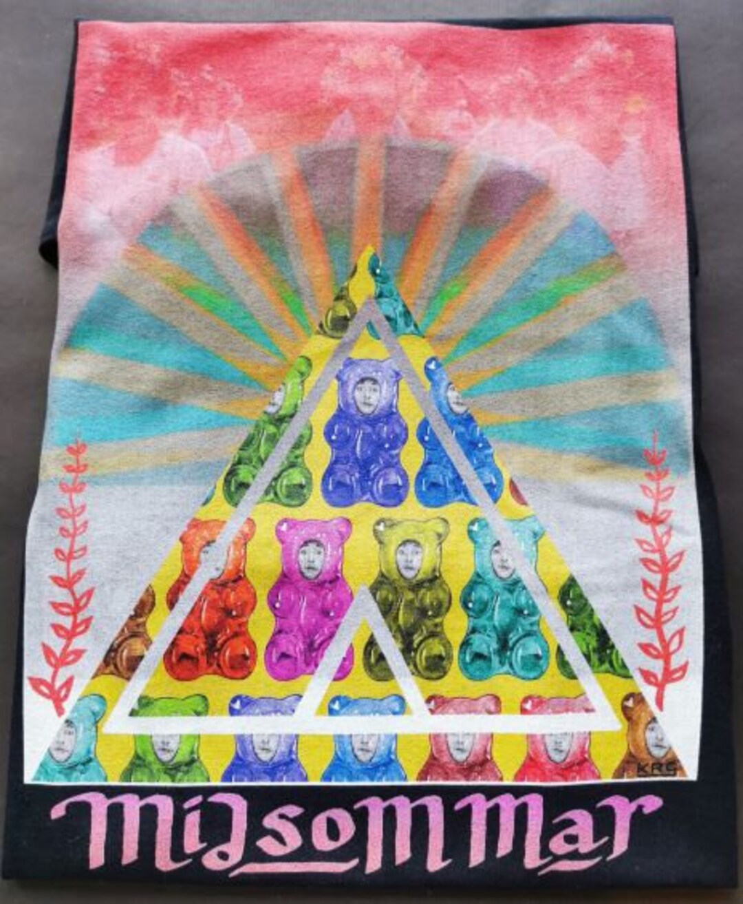 MIDSOMMAR Original Artwork T-shirt. gummy Bear Pyramid. 100% Cotton ...