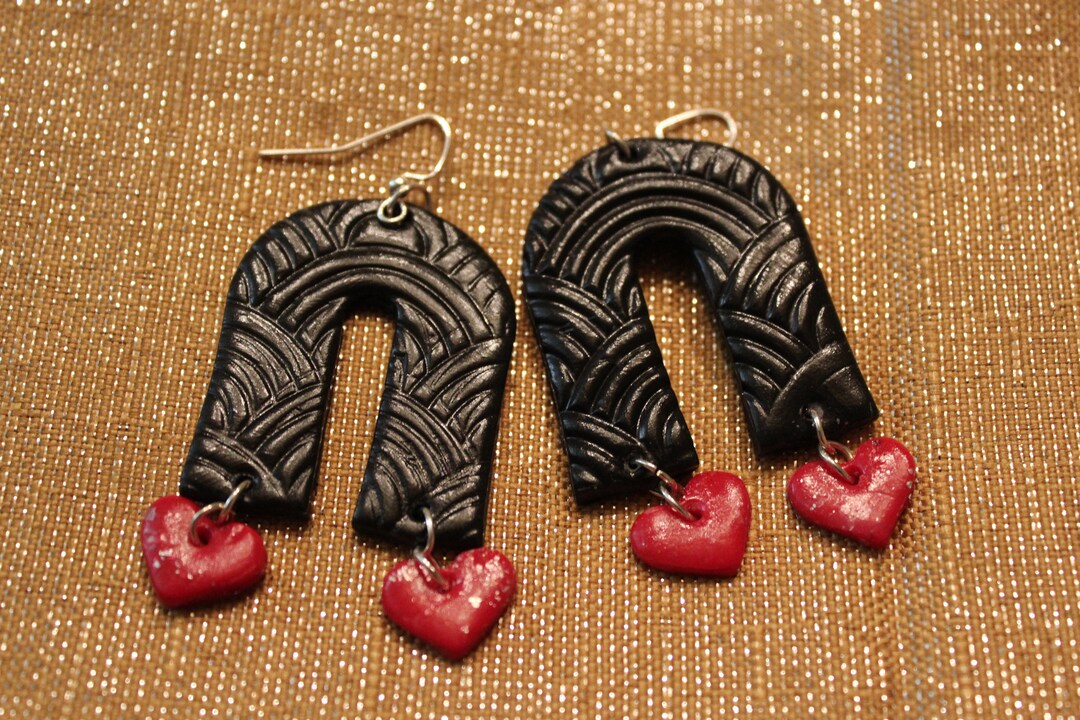 Arch of Hearts - Etsy