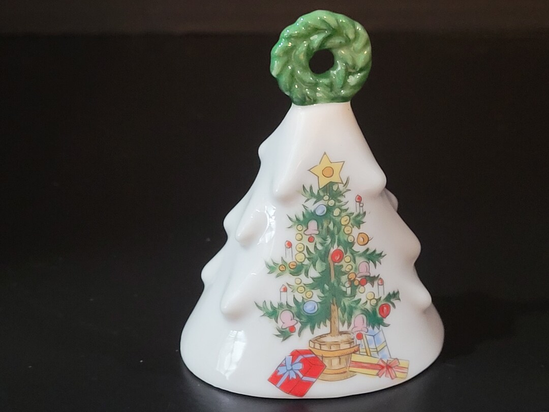 Lefton Ceramic Christmas Bell With Ceramic Clapper Made in Japan ...