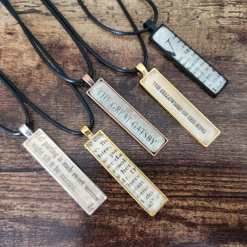 Book Page Necklace - Etsy