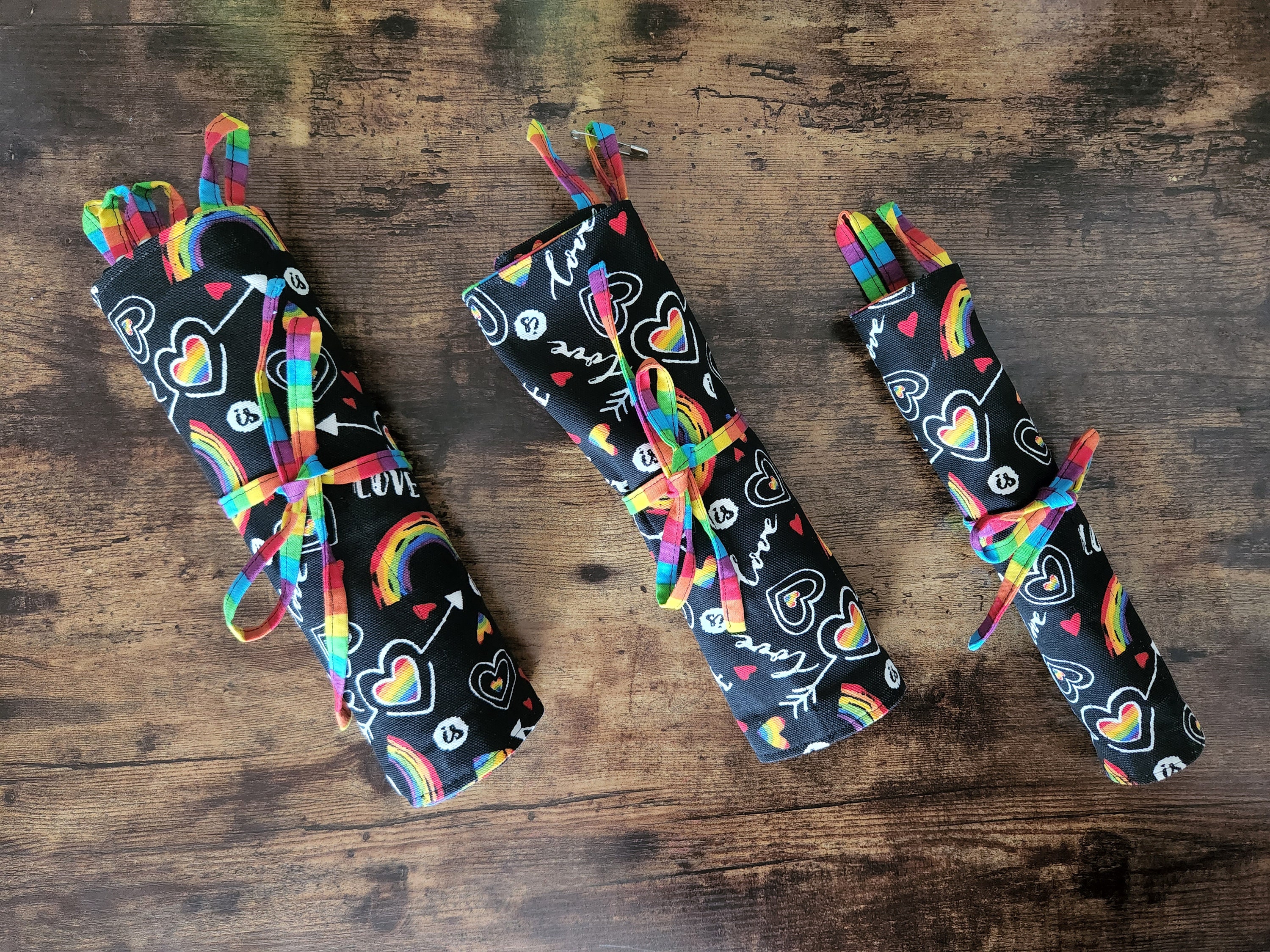 Rainbow Pride Roll-up Pouches - Organized Storage Wrap for Pens ...