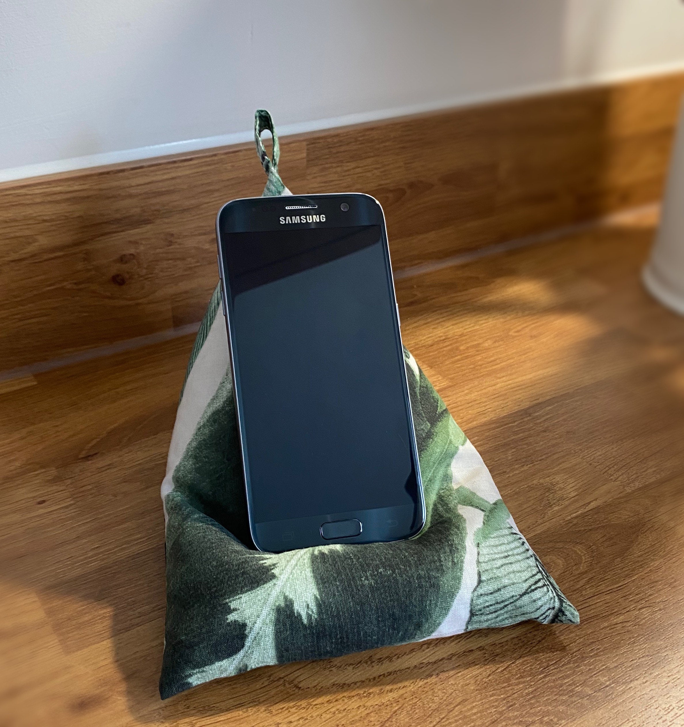 Palm Leaf Fabric Phone Holder Stand - Etsy