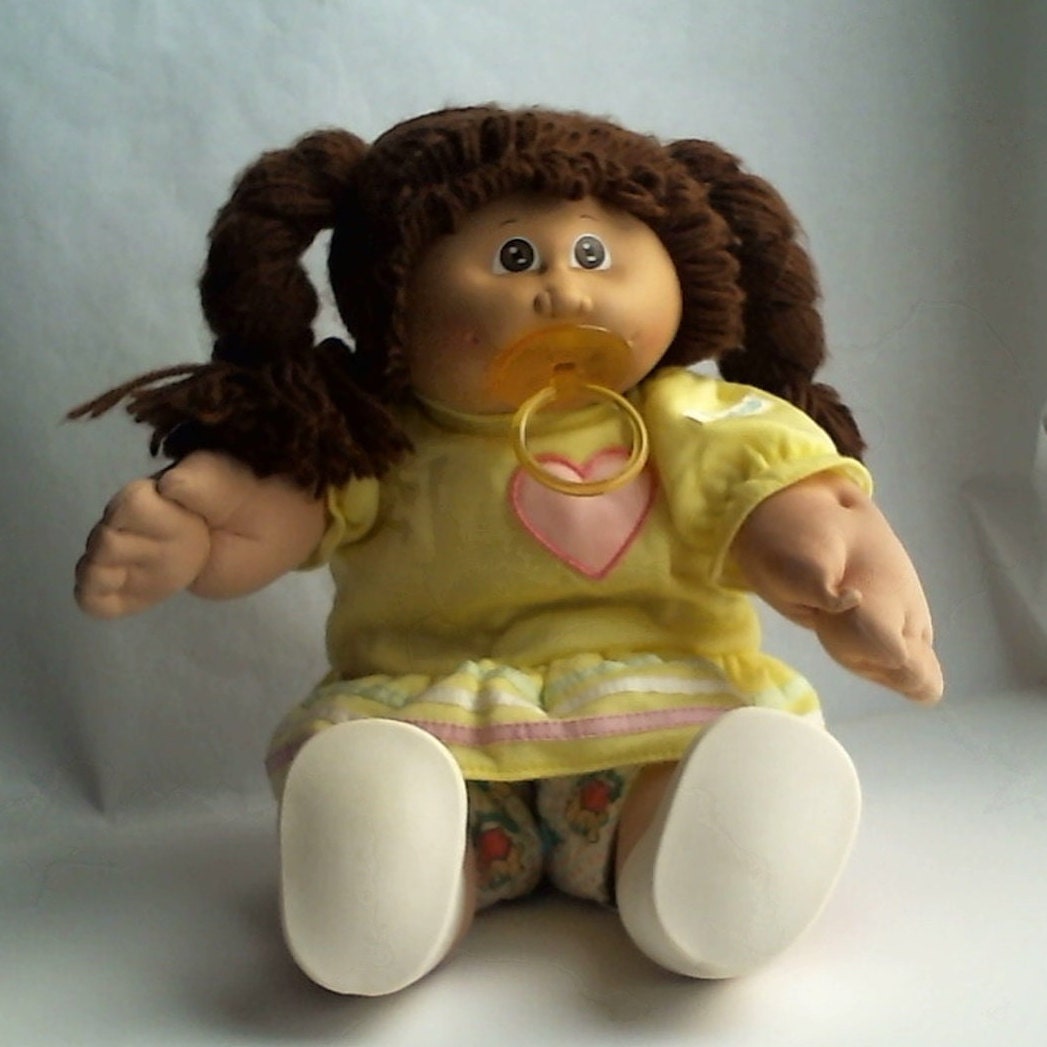 VINTAGE CABBAGE PATCH Kids Doll With Pacifier/ Cabbage Patch Outfits ...