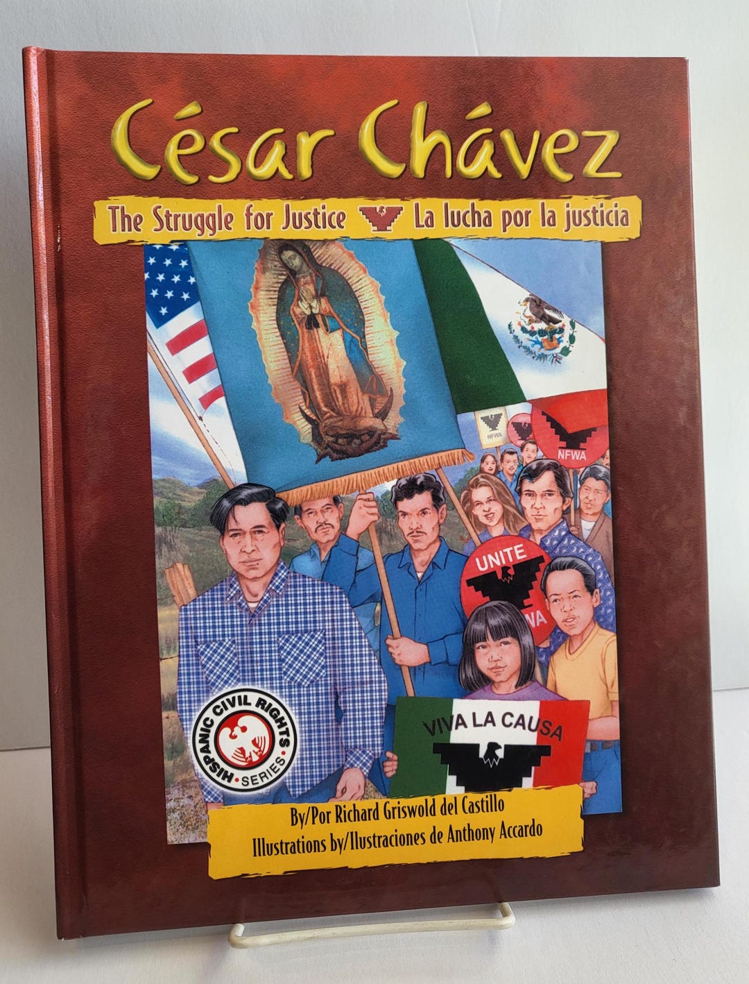 Vintage Book "cesar Chavez/the Struggle for Justice/la Lucha Por La ...