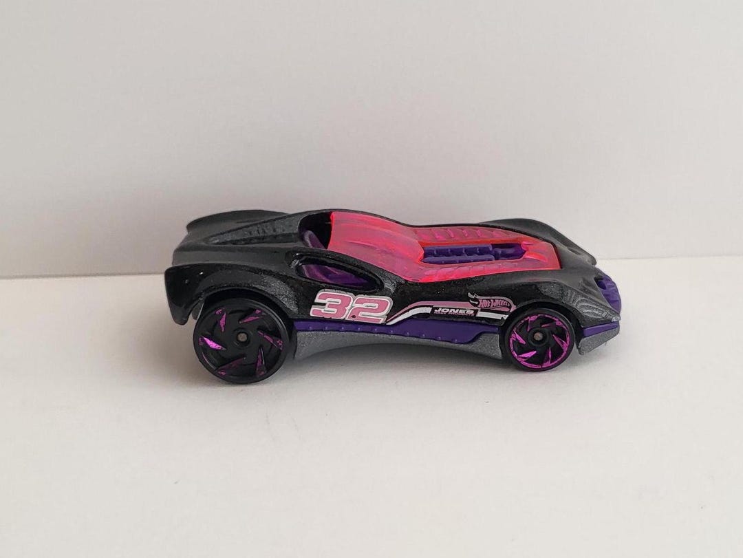 VINTAGE Hot Wheels 2003 Metallic Black Purple Pink CUL8R Mattel Diecast ...