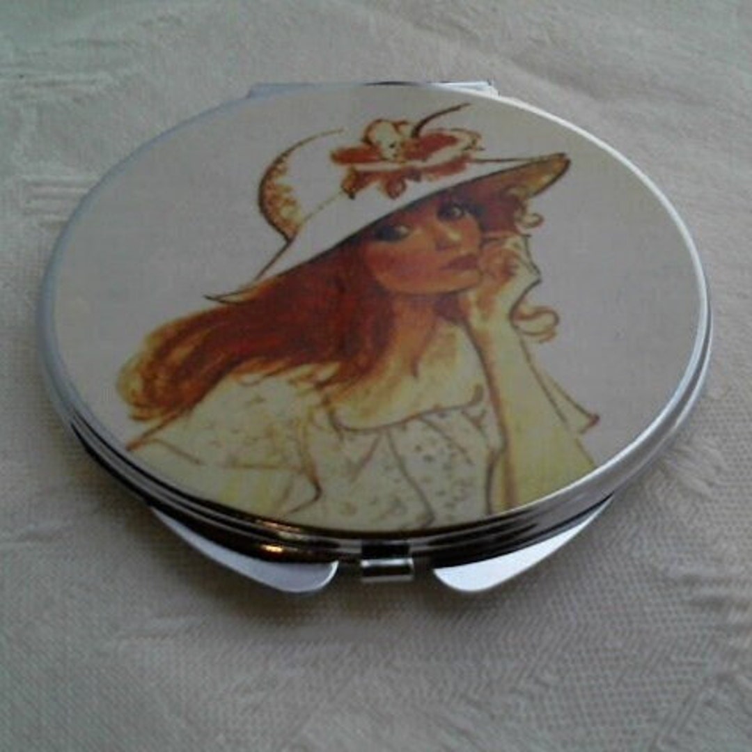 Vintage Silver Toned Round Double Mirror Compact/girl With Flower ...